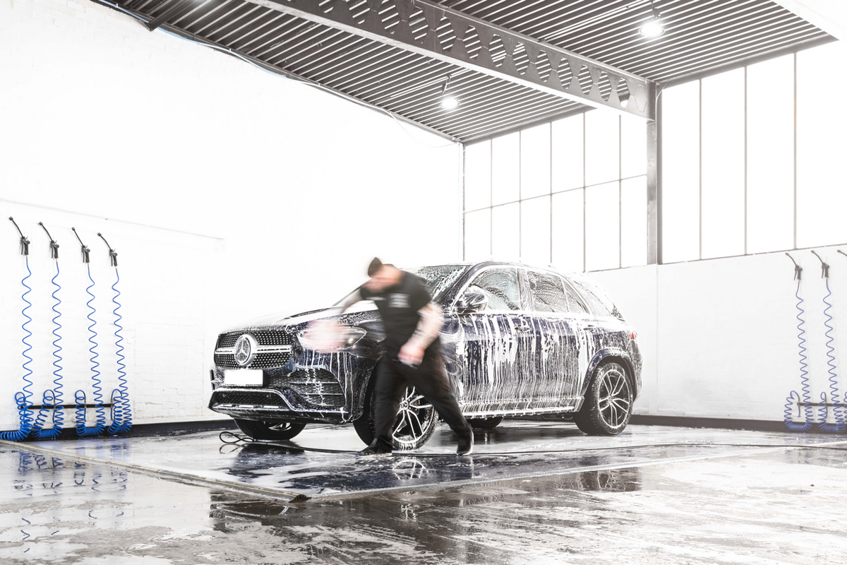 Maintaining a Ceramic Coated Car | Ceramic Coating Maintenance Guide ...